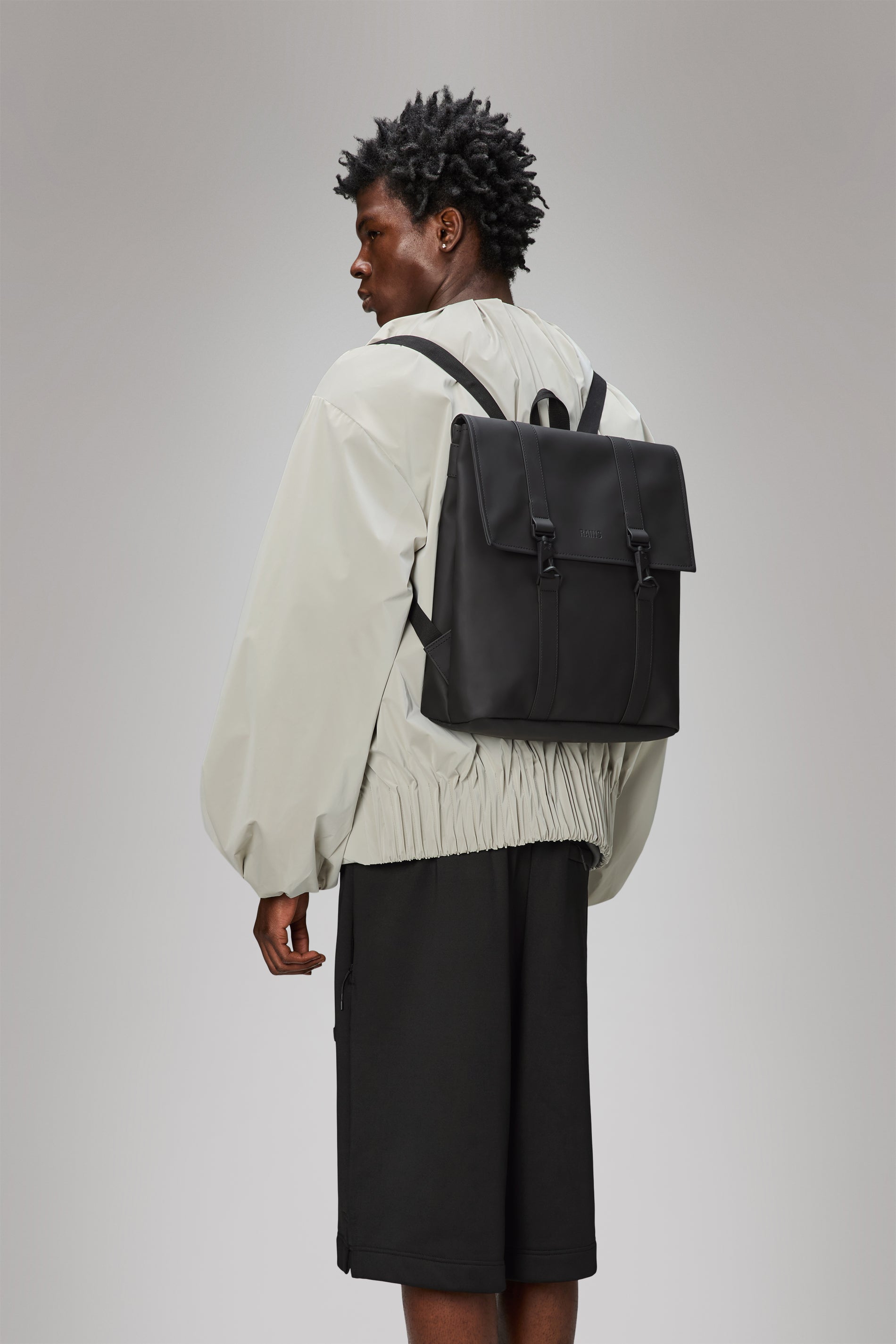 Explore Rains Backpacks | 2-year warranty | Fast delivery